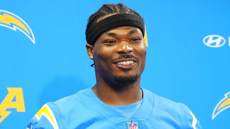 Chargers' Derwin James vows he's not 'changing s-' after suspension for ...