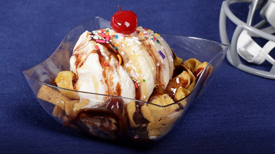 Cowboys fans can try 'Fritos Sundae' at home games all season long ...