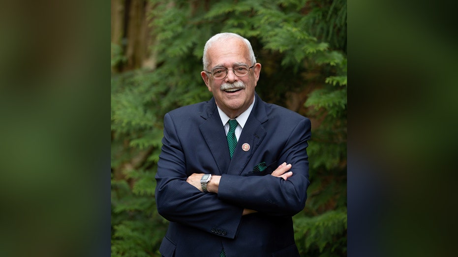 Virginia Rep. Gerry Connolly announces cancer diagnosis 2 days after ...