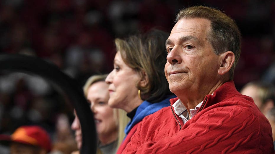 Nick Saban 'obvious choice' for possible college football commissioner ...