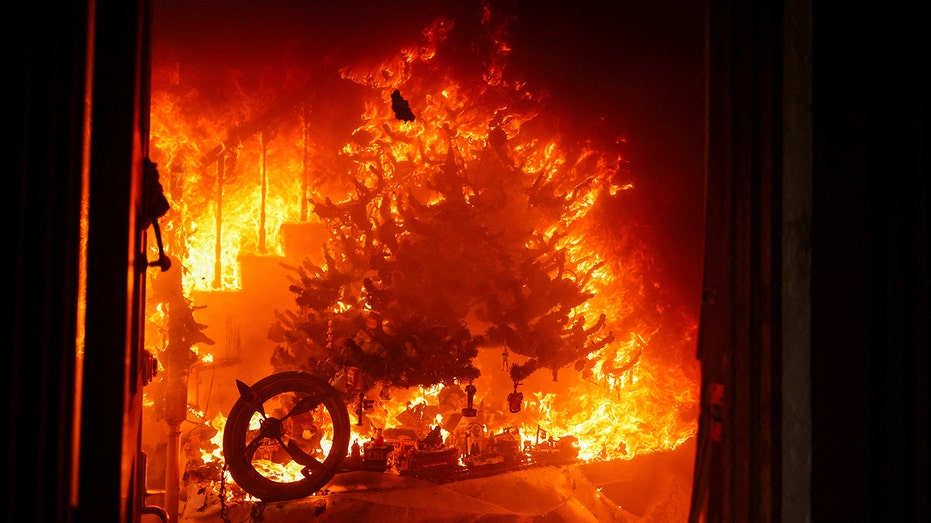 JESSE WATTERS: Los Angeles County is 'apocalyptic' - FOX 24 WTAT