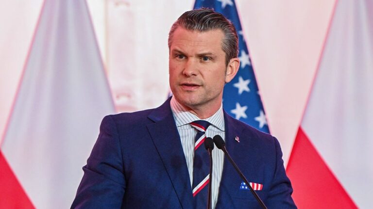 GOP senators rally behind Hegseth after Signal chat leak, say calls for ...