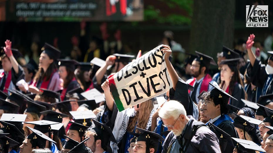 Yale Jewish students speak out after anti-Israel demonstrators refuse ...