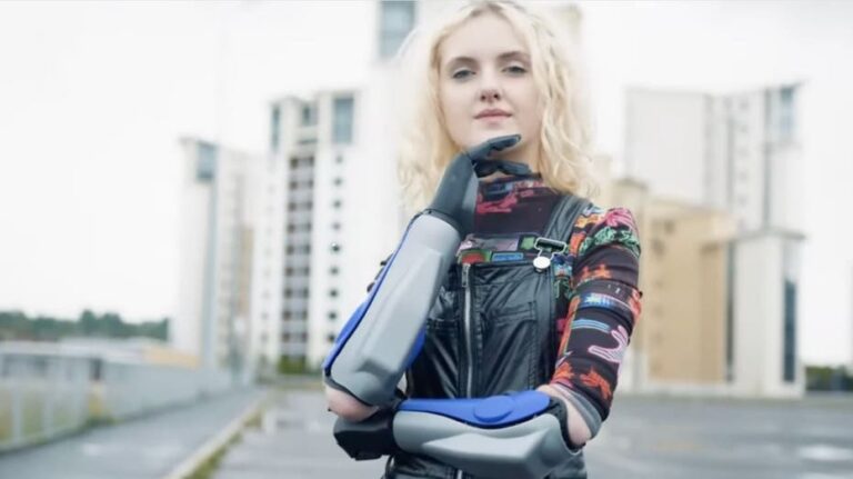Wireless Waterproof Bionic Arm With 360 Degree Wrist Rotation Fox 24