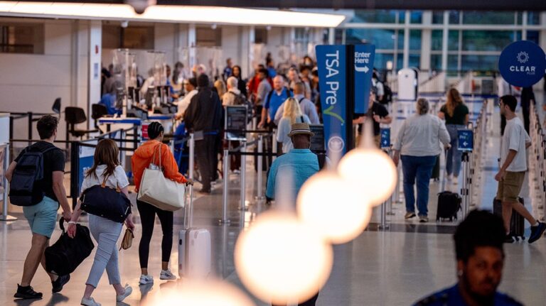 July 4th travel surge expected as TSA announces record-breaking screening from past weekend ...