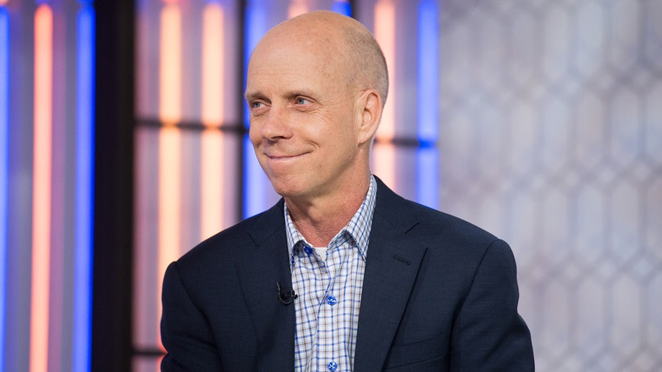 Olympic gold medalist Scott Hamilton opens up about brain cancer fight ...