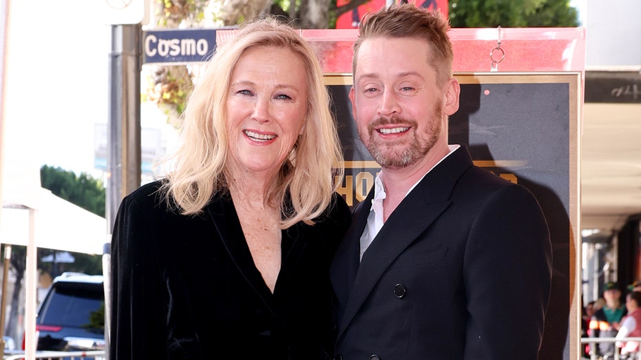 Macaulay Culkin mourns 'Home Alone' mom Catherine O'Hara with heartfelt ...