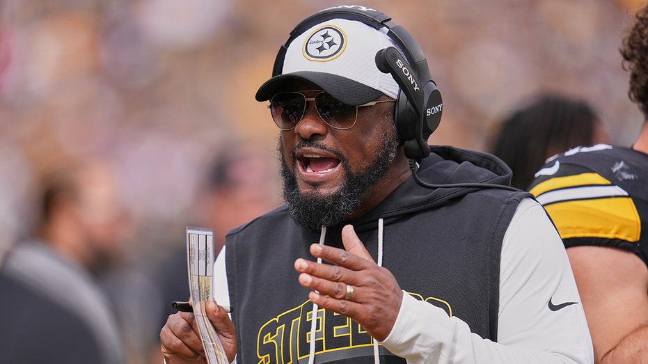 Mike Tomlin steps down as Steelers head coach - FOX 24 WTAT