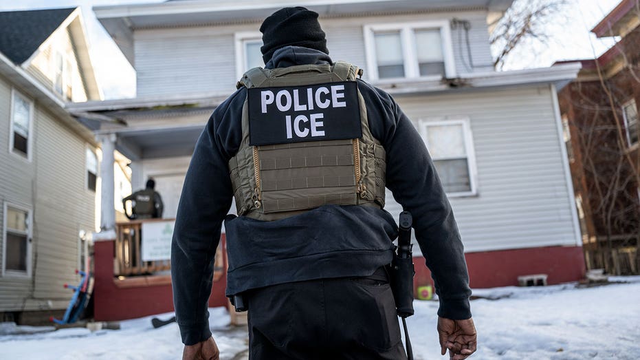 ABC, NBC and CBS delivered 93% negative coverage on ICE after fatal ...