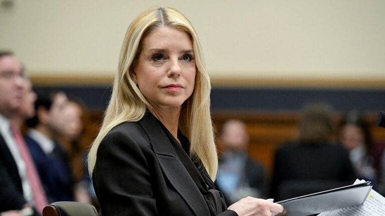 Pam Bondi diagnosed with thyroid cancer weeks after departing as Trump ...